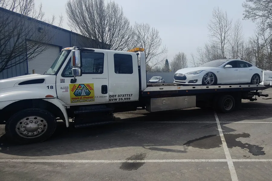 An Outstanding Towing Service in Portland, OR, 97230